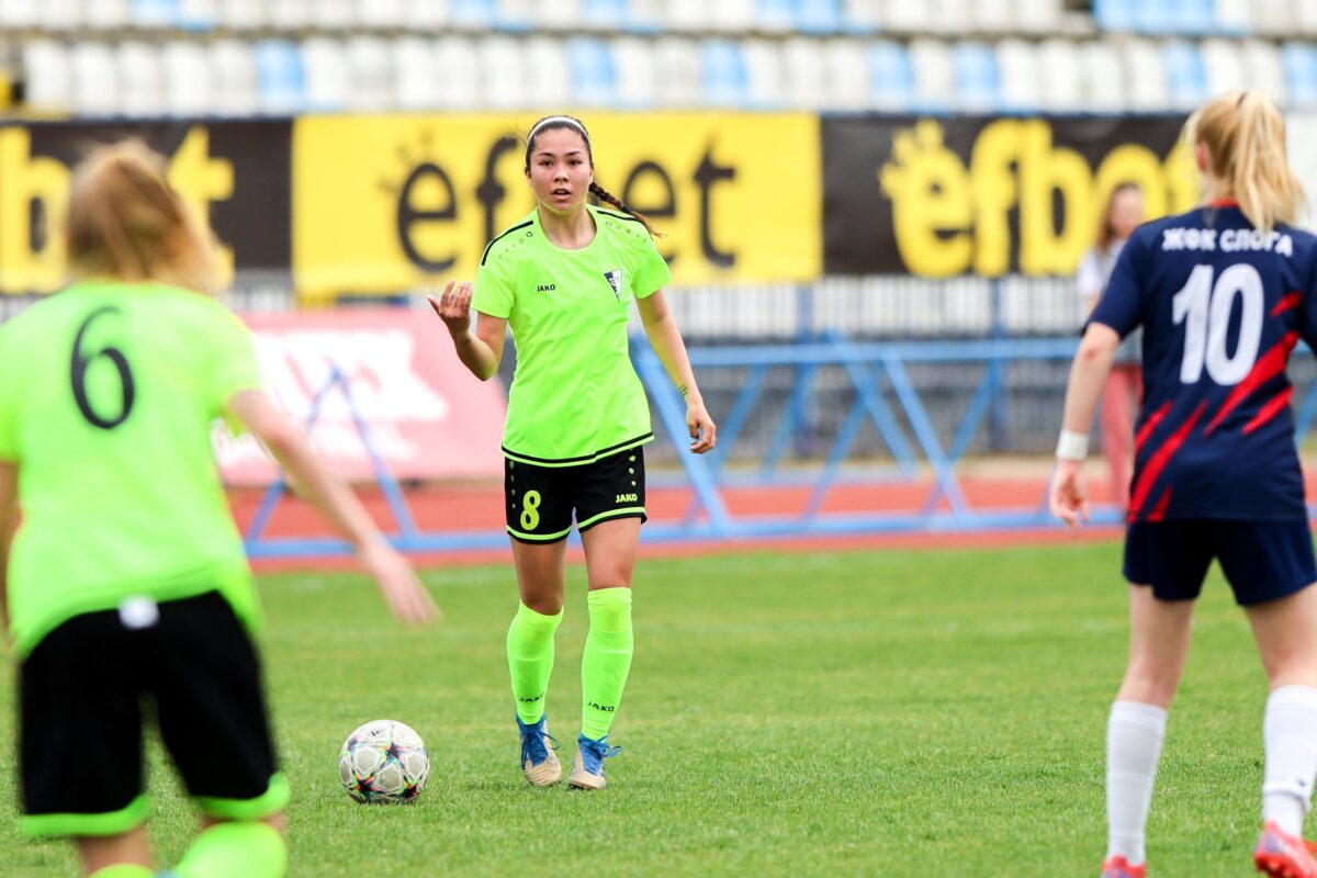 Hansen celebrates team success, memorable goal in first pro season - KU ...